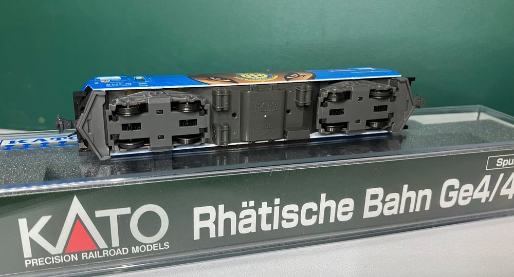 Kato RhB Ge4/4’’’ HCD 2020 Neuwertig Analog (Neu (gemäss Beschreibung ...
