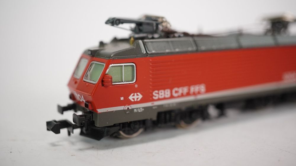 e43 Spur N Roco SBB Re 4/4 IV 10104 rot (Gebraucht) in Thun für CHF 49 – mit Lieferung auf ...