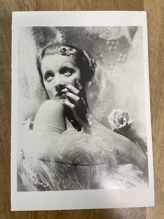 Marlene Dietrich Postkarte, Fotokunst s/w, | Kaufen auf Ricardo