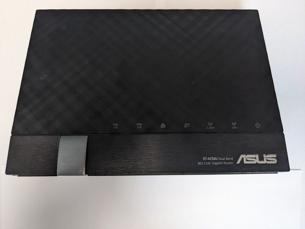 Asus RT-AC56U (Gebraucht) in La Chaux-de-Fonds für CHF 1 – mit ...