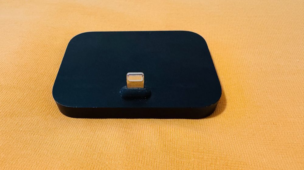 Apple iPhone Lightning Dock schwarz (Gebraucht) in Zürich für CHF 9.9 ...