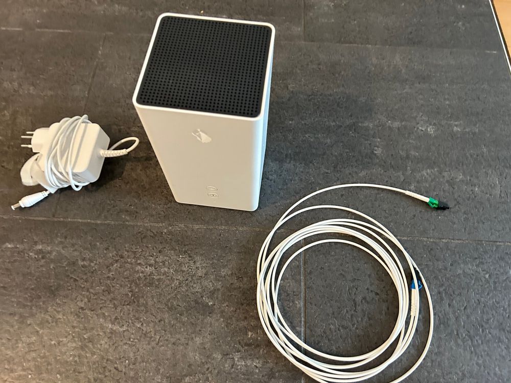 Swisscom Internet Box, TV Box, WLAN Connection Kit | Kaufen auf Ricardo
