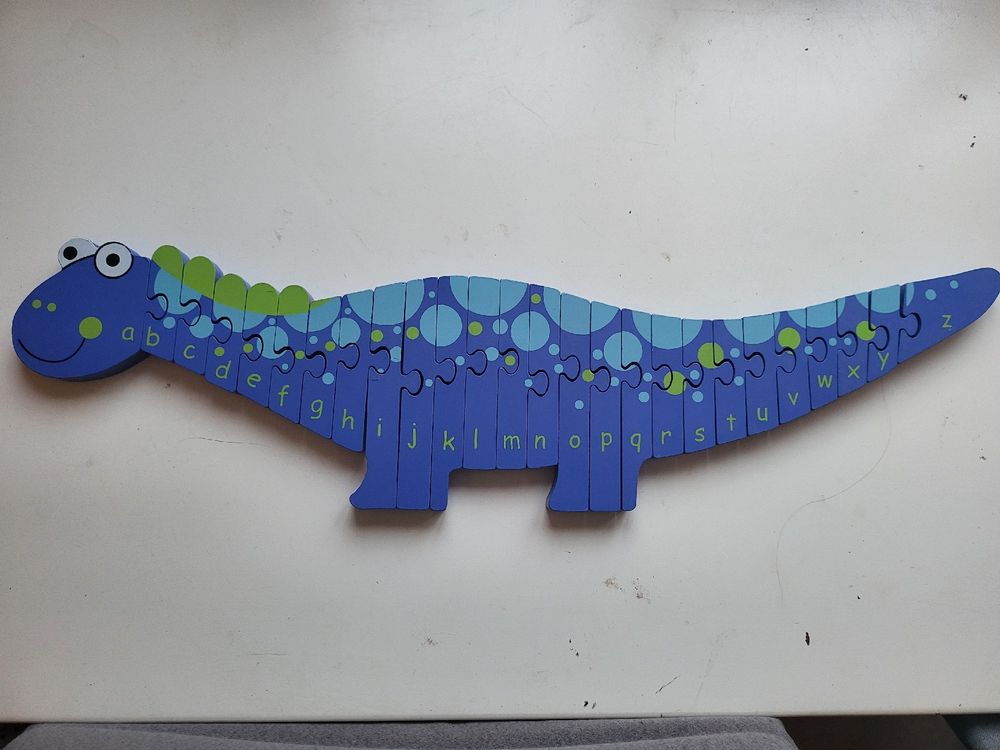Wooden Dinosaur Alphabet Puzzle Toy | Kaufen auf Ricardo