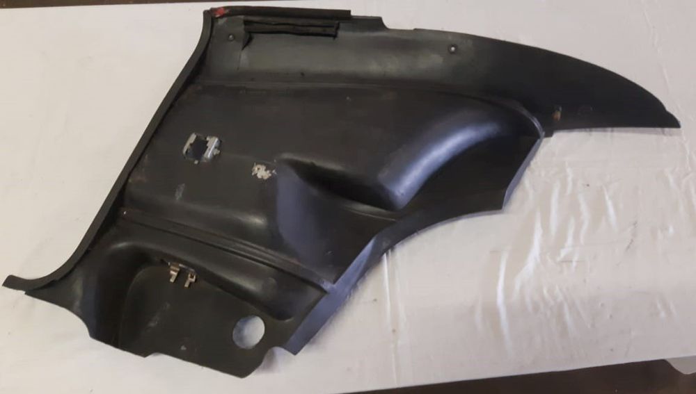 70-74 Plymouth Barracuda Cuda Rear Side Panels | Kaufen auf Ricardo