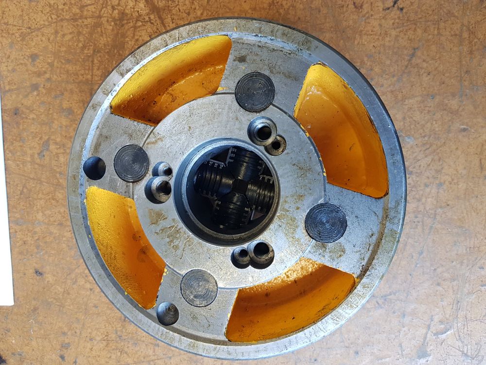 Vierbackenfutter d200, Camlock DIN 55029-4 | Kaufen auf Ricardo