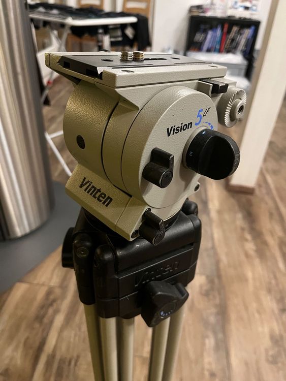 Stativ Profi Vinten Vision 5LF Fluidkopf und Stativ (Gebraucht) in Grenchen für CHF 105 – mit ...