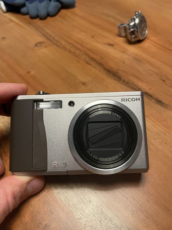 Ricoh R10 Kamera (Neu (gemäss Beschreibung)) in Horgenberg für CHF 76 ...