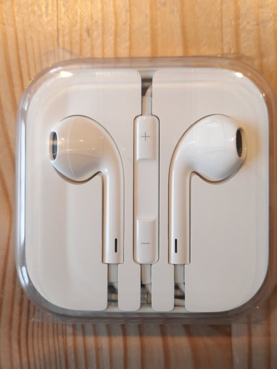 iPhone Apple Kopfhörer Earpods neu und original verpackt (Neu und originalverpackt) in Thun für ...