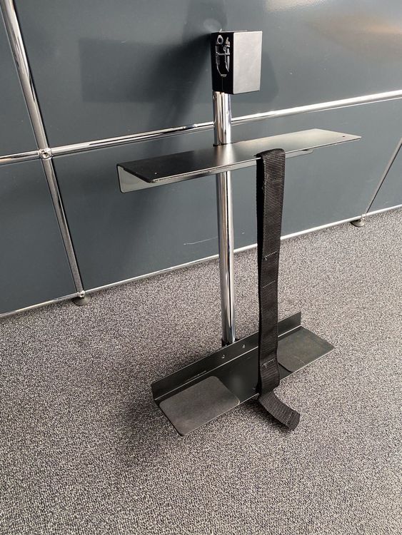 USM Haller CPU-Halter, PC-Aufhänger (Gebraucht) in Kloten für CHF 15 – mit Lieferung auf Ricardo ...