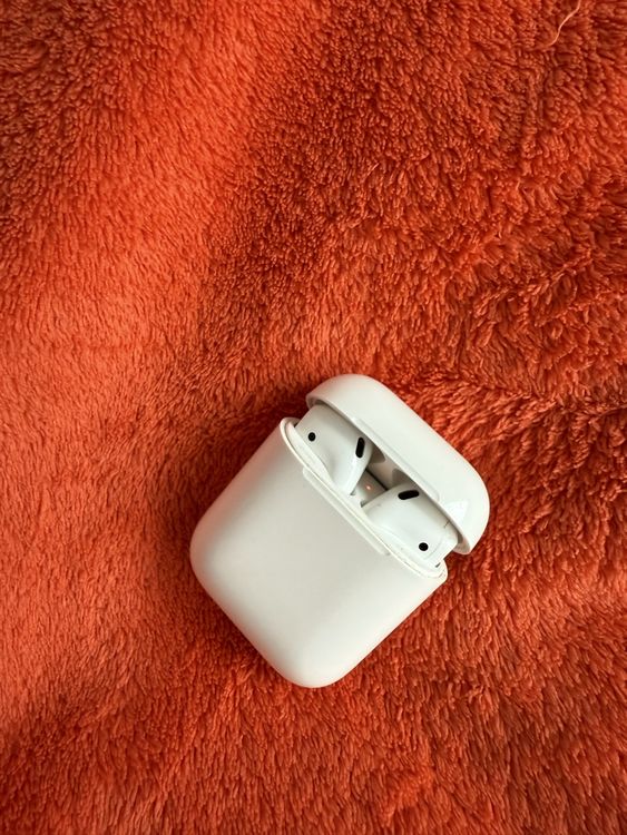 Air Pods 1st Generation (Gebraucht) in Langenthal für CHF 30 – mit ...