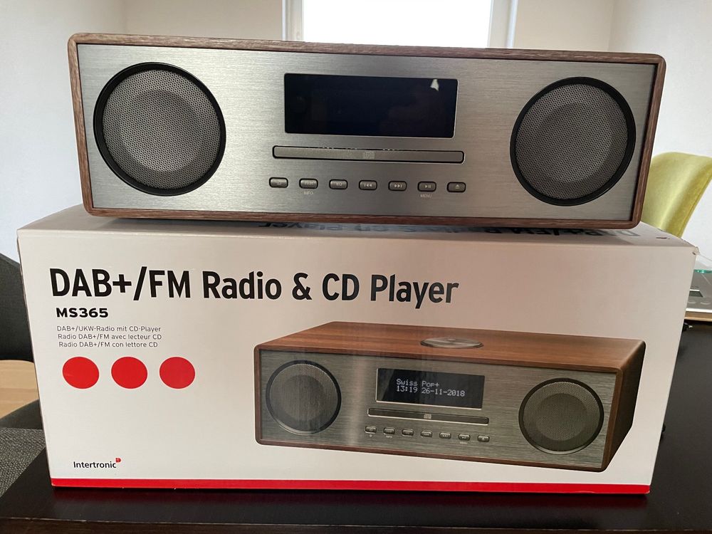 DAB+ / FM RADIO + CD Player (Gebraucht) in Gamprin für CHF 80 – mit ...