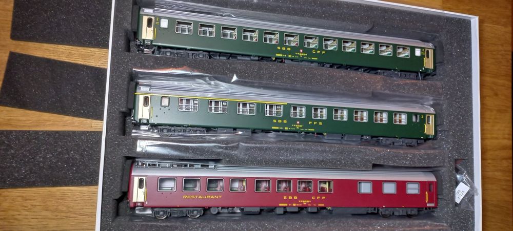 LS Models 47237 & 47234 SBB RIC WRm ABm Am Bm Dms H0 1:87 DC (Neu und originalverpackt) in Olten ...