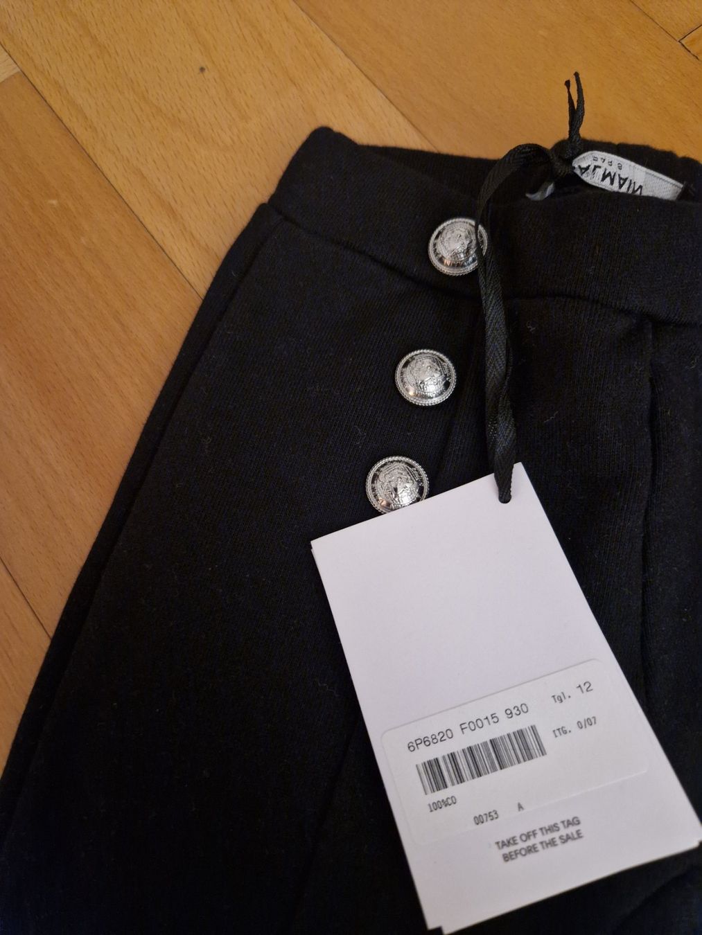 Balmain trousers. 12m / 80 cm. New with tags. (Neu und originalverpackt ...