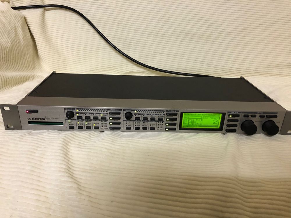 TC Électronic GOLD CHANNEL , Channel strip complet pour voix | Kaufen ...