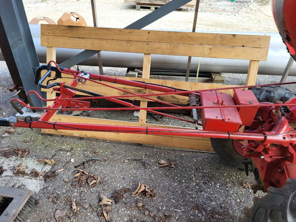 Bucher KT 10 mit deuxchveau Motor (Defekt) in Himmelried für CHF 601 – nur Abholung auf Ricardo ...