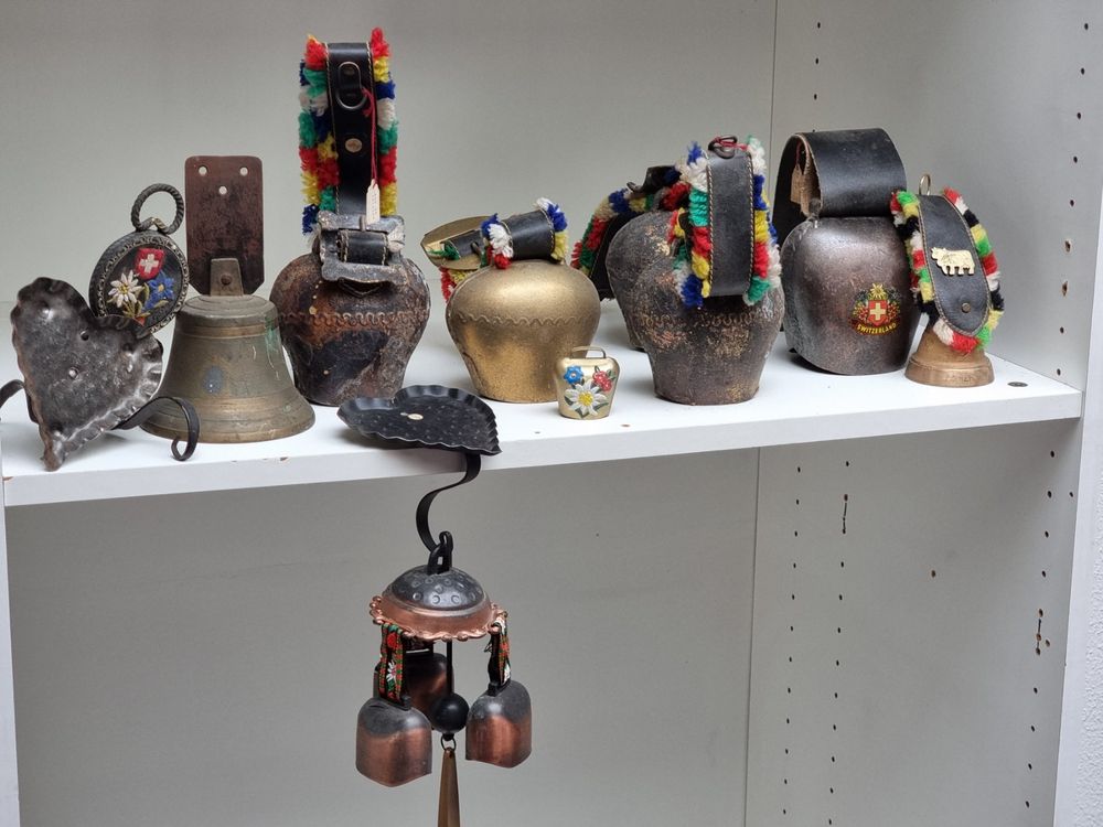 Schweizer Glocken 8x (Gebraucht) in Zürich für CHF 45 – mit Lieferung ...