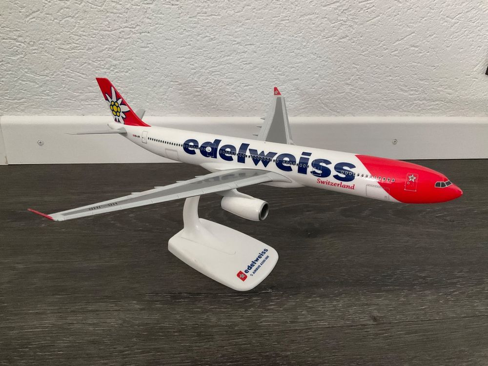 Edelweiss Airline Airbus A330-300 Standmodell Kunststoff (Gebraucht) in ...