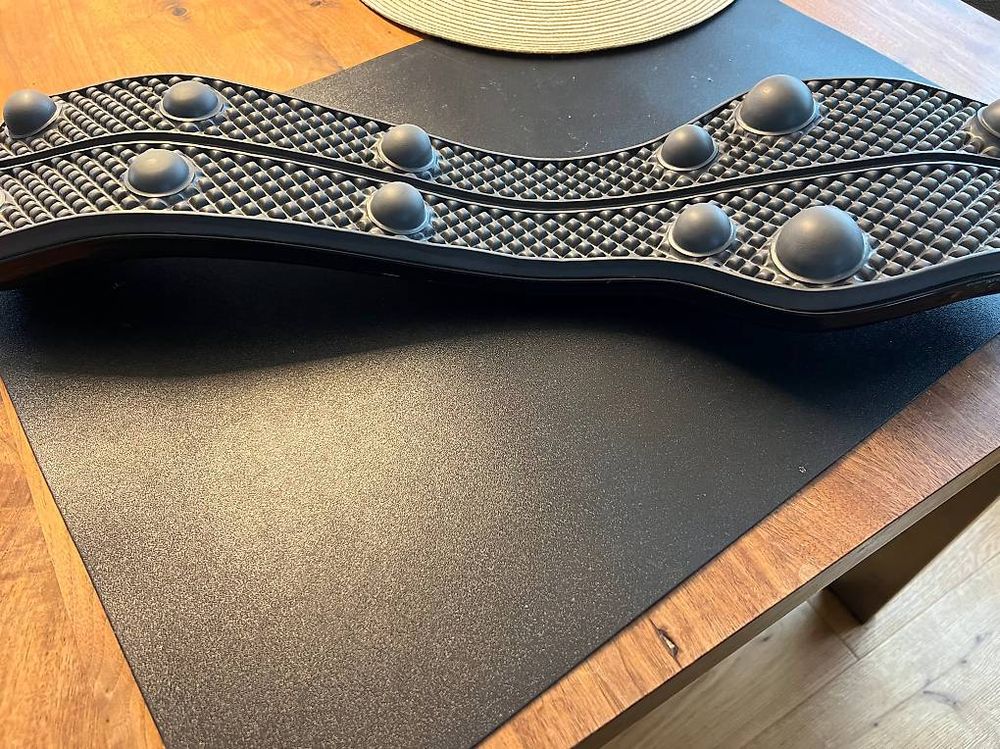 Trigger Point Rocker Massagegerät für Rückenschmerzen (Gebraucht) in ...