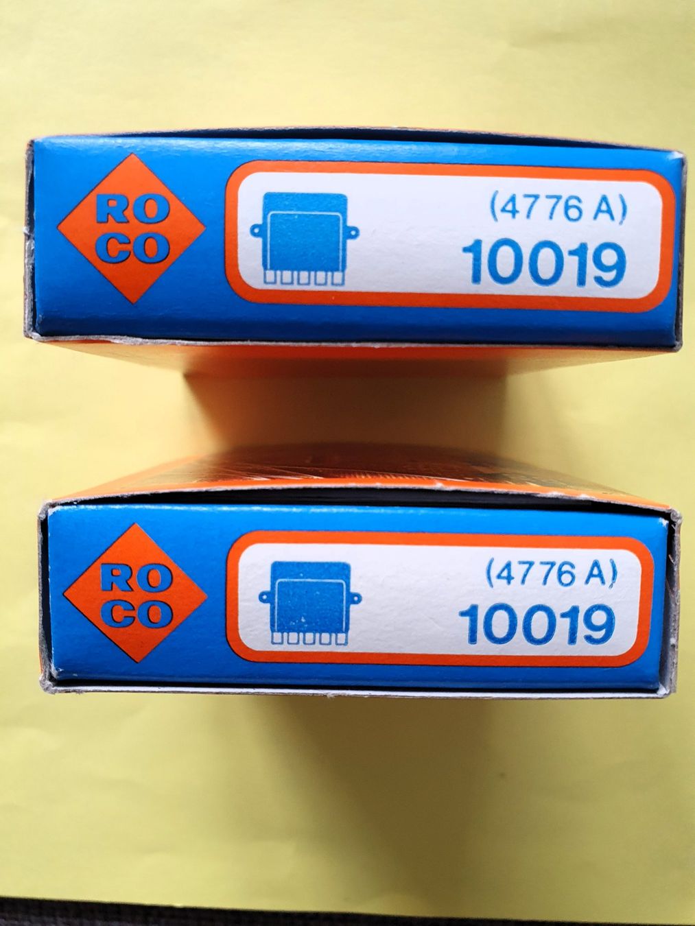 ROCO, N° 10019, 2 X Universalrelais, relais universel, neu (Neu und ...