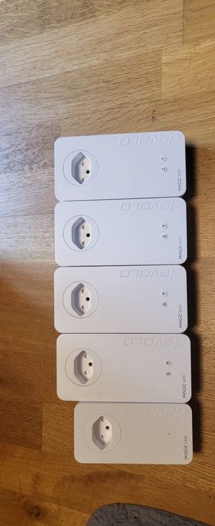 Devolo Magic 2 SET , 1x Magic Lan, 4x Magic WiFi (Gebraucht) in für CHF ...