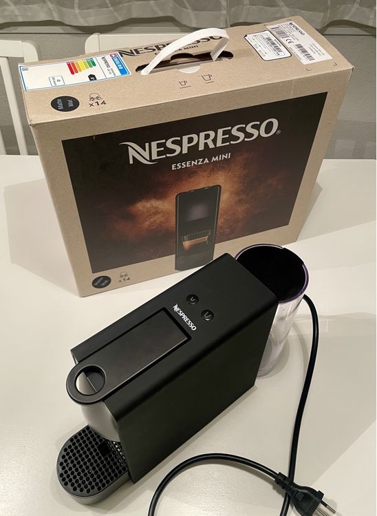 Nespresso Essenza Mini C30 schwarz/matt | Kaufen auf Ricardo