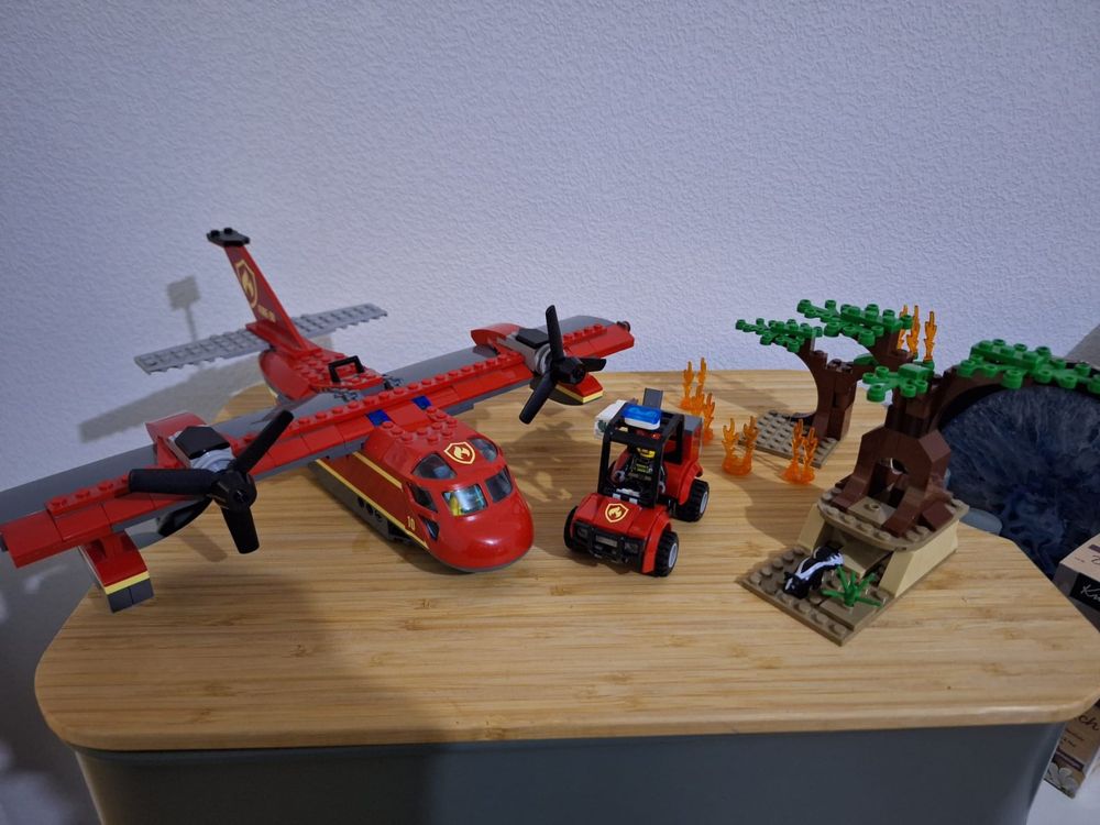 LEGO 60217, Fire Plane, LEGO® City, Löschflugzeug (Gebraucht) in Luzern ...