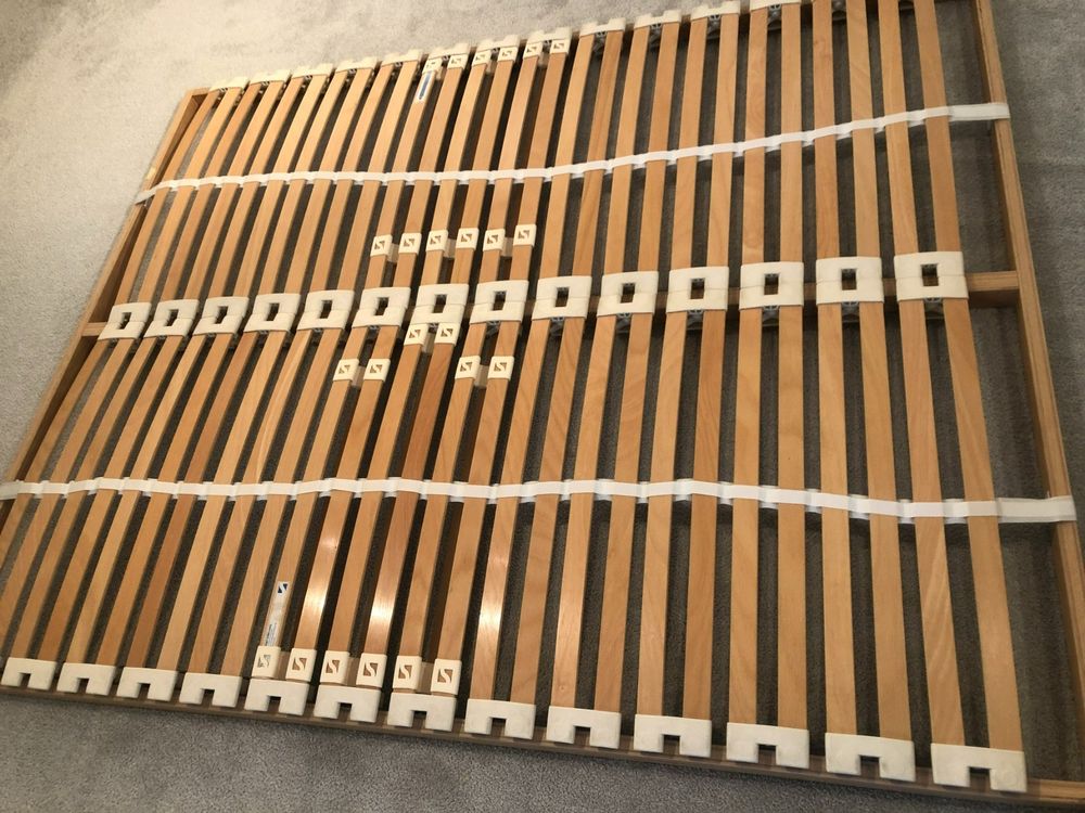 Bett Lattenrost 140 x 200 cm mit Matratze von IKEA | Kaufen auf Ricardo