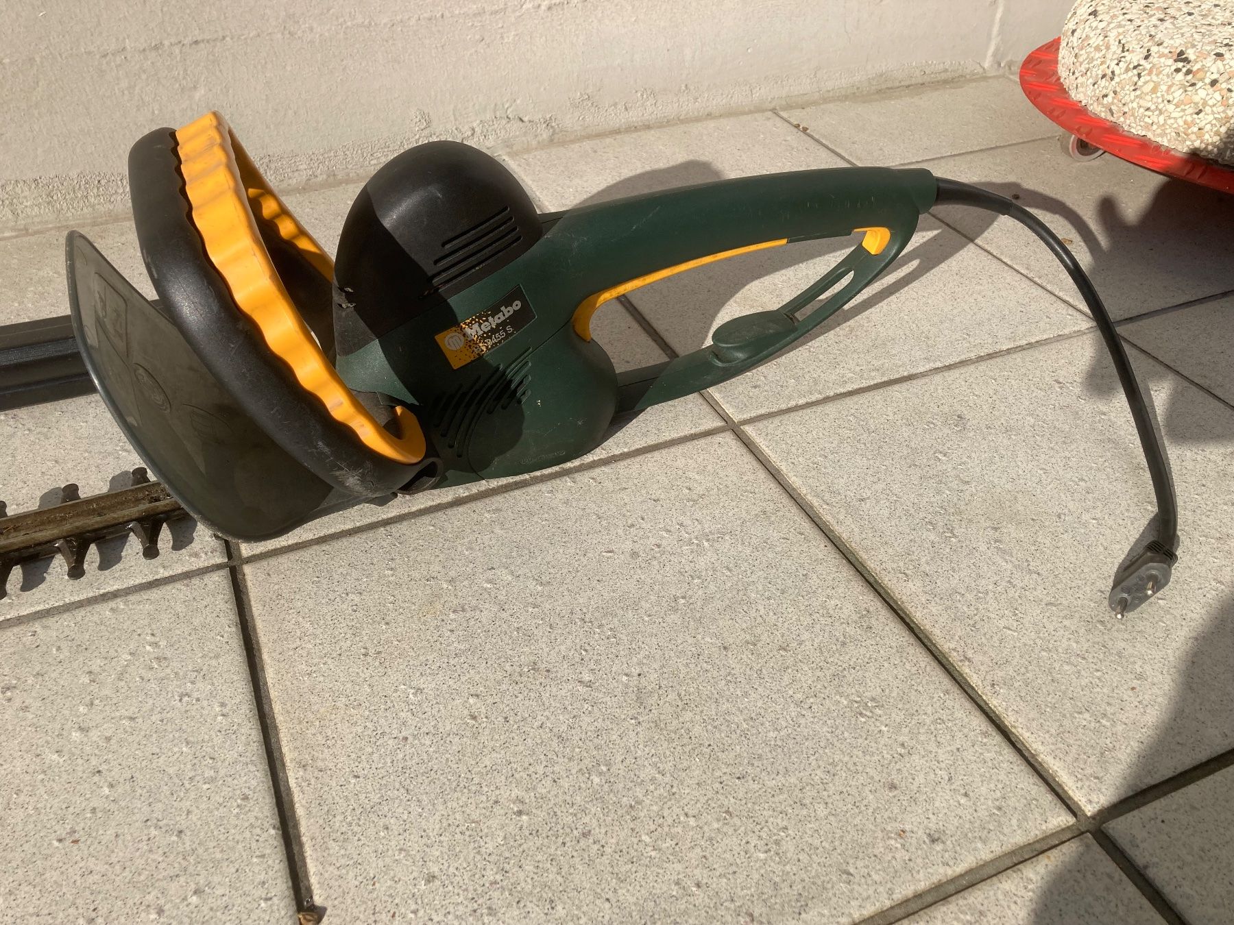 Ab 1.- Elektrische Heckenschere Metabo HS 8455S (Gebraucht) in Zürich ...