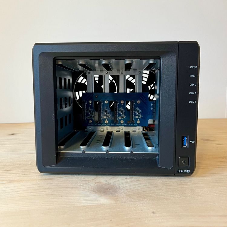 Synology NAS DS918+ inkl. 3 x 6TB WD Red, 8GB Ram (Gebraucht) in ...