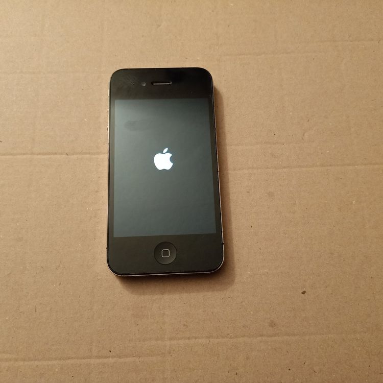 Gebrauchte i-Phone 4 Modell A1332 mit Sperre (Lock) (Gebraucht) in ...