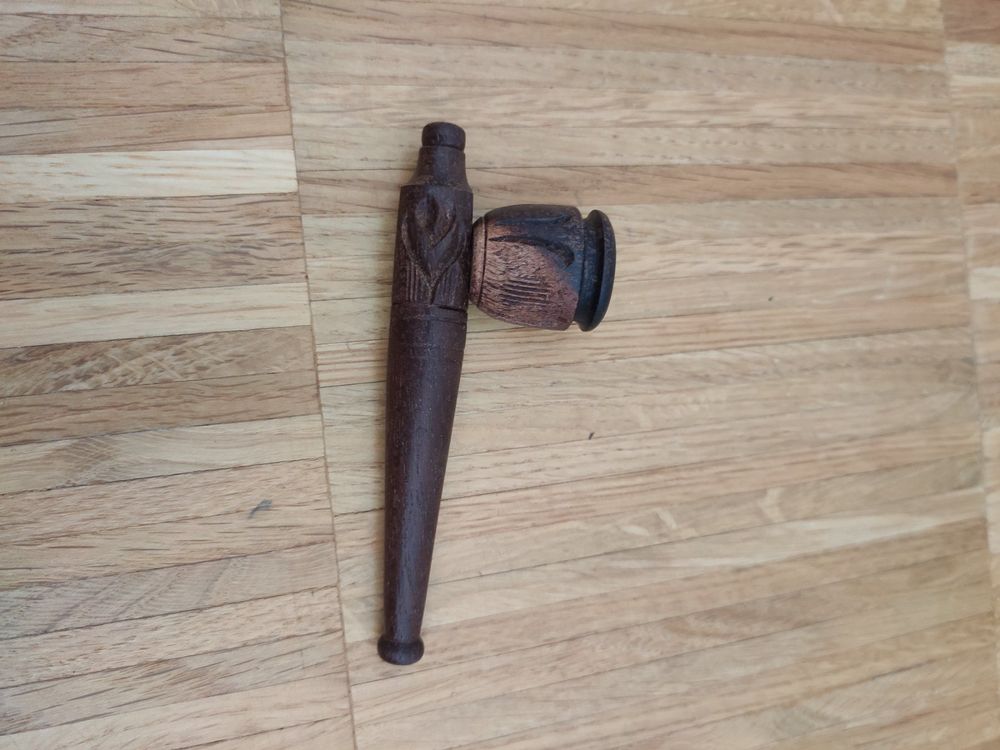 kleine Hashpipe unbenutzt, Holz | Kaufen auf Ricardo