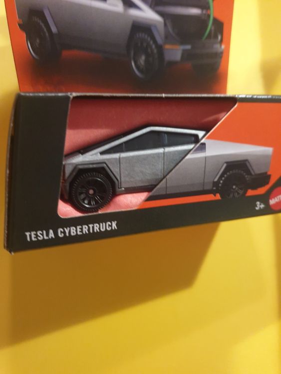 Matchbox TESLA CYBERTRUCK (Neu und originalverpackt) in Oftringen für ...