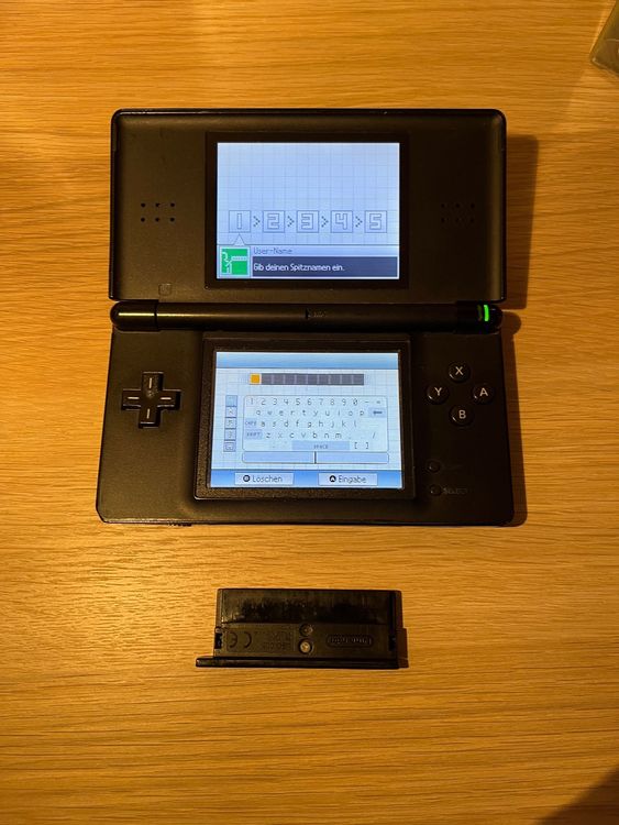Nintendo DS Schwarz Original (Gebraucht) in St. Gallen für CHF 65 – mit ...