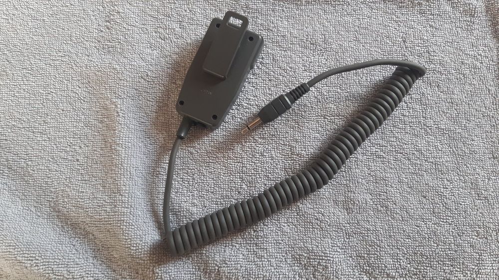 Yaesu Speaker Microphone MH-18 A2B | Kaufen auf Ricardo