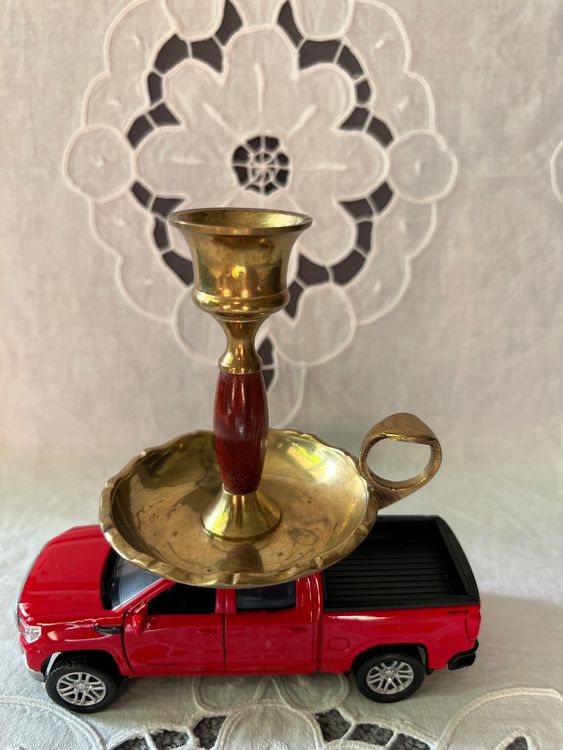 Kerzenständer Mit Henkel Messing und Holz (Gebraucht) in Frenkendorf für CHF 25 – mit Lieferung ...