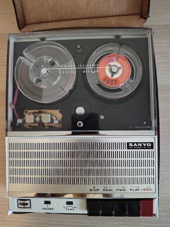 Vintage SANYO Tape Recorder MR-101 - Retro Sound Machine! (Defekt) in ...