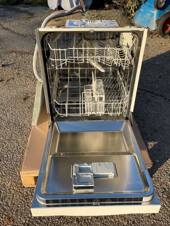 V-ZUG Geschirrspüler Adora N (Gebraucht) in St. Antoni für CHF 250 ...