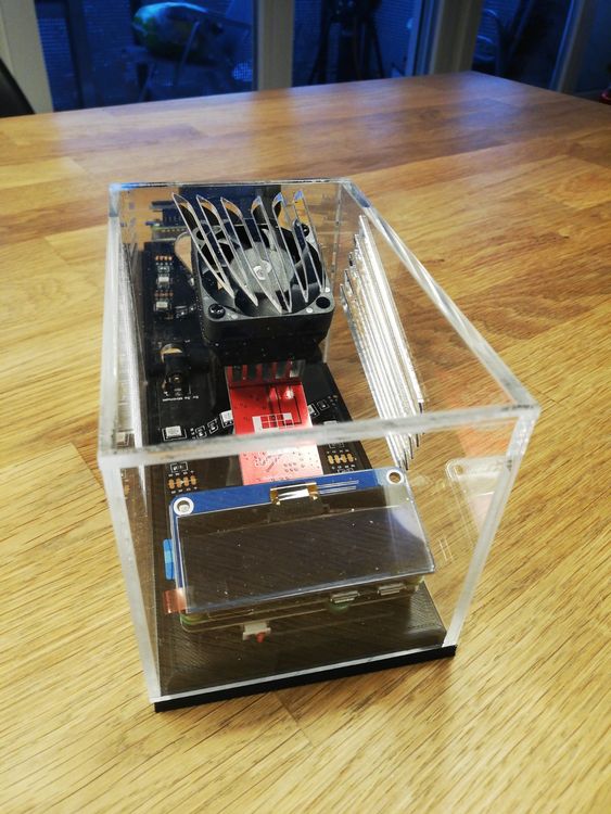 Mars Lander Solo Bitcoin Miner (Neu (gemäss Beschreibung)) in Küssnacht ...