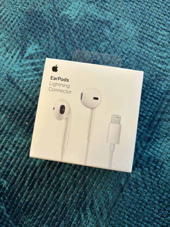 Apple EarPods - Lightning Connector (Neu und originalverpackt) in ...