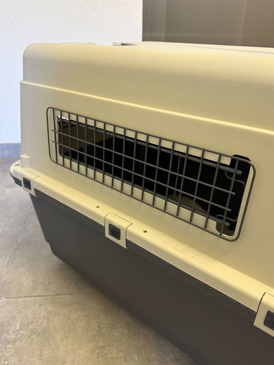 CAGE DE TRANSPORT CHIEN ANIONE - TAILLE M (Gebraucht) in Vessy für CHF ...