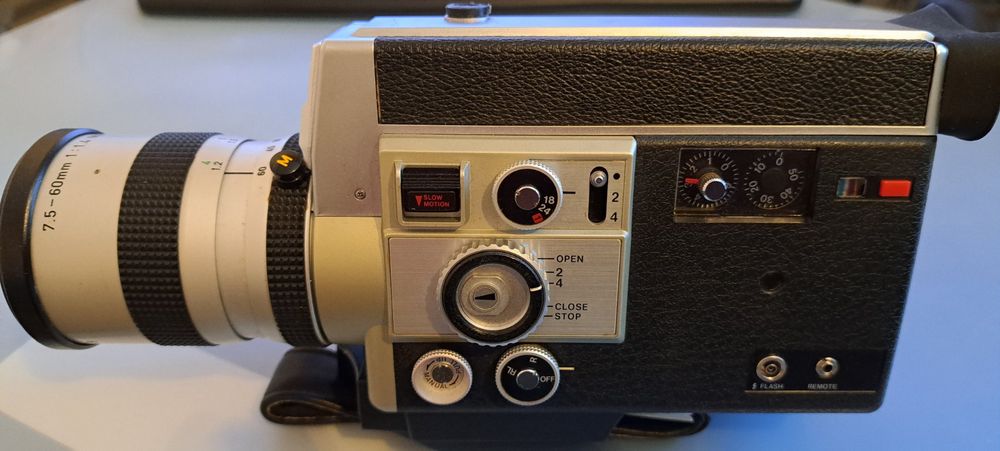 Canon Auto Zoom 814 ELECTRONIC 