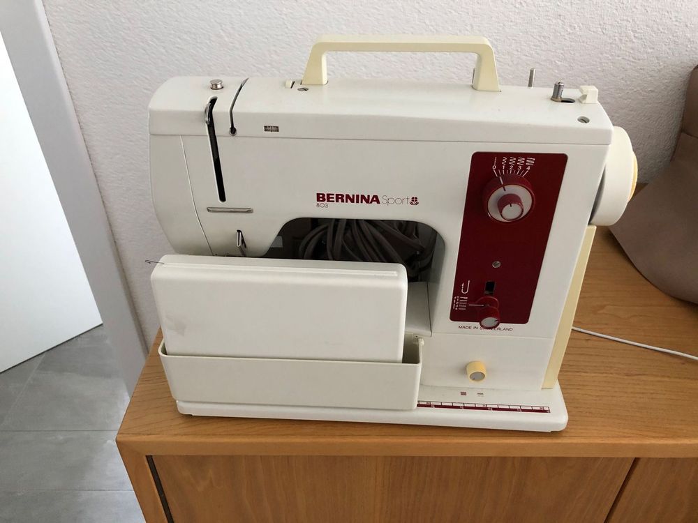 Bernina Nähmaschine Sport 803 (Gebraucht) in Hinwil für CHF 200 – mit ...