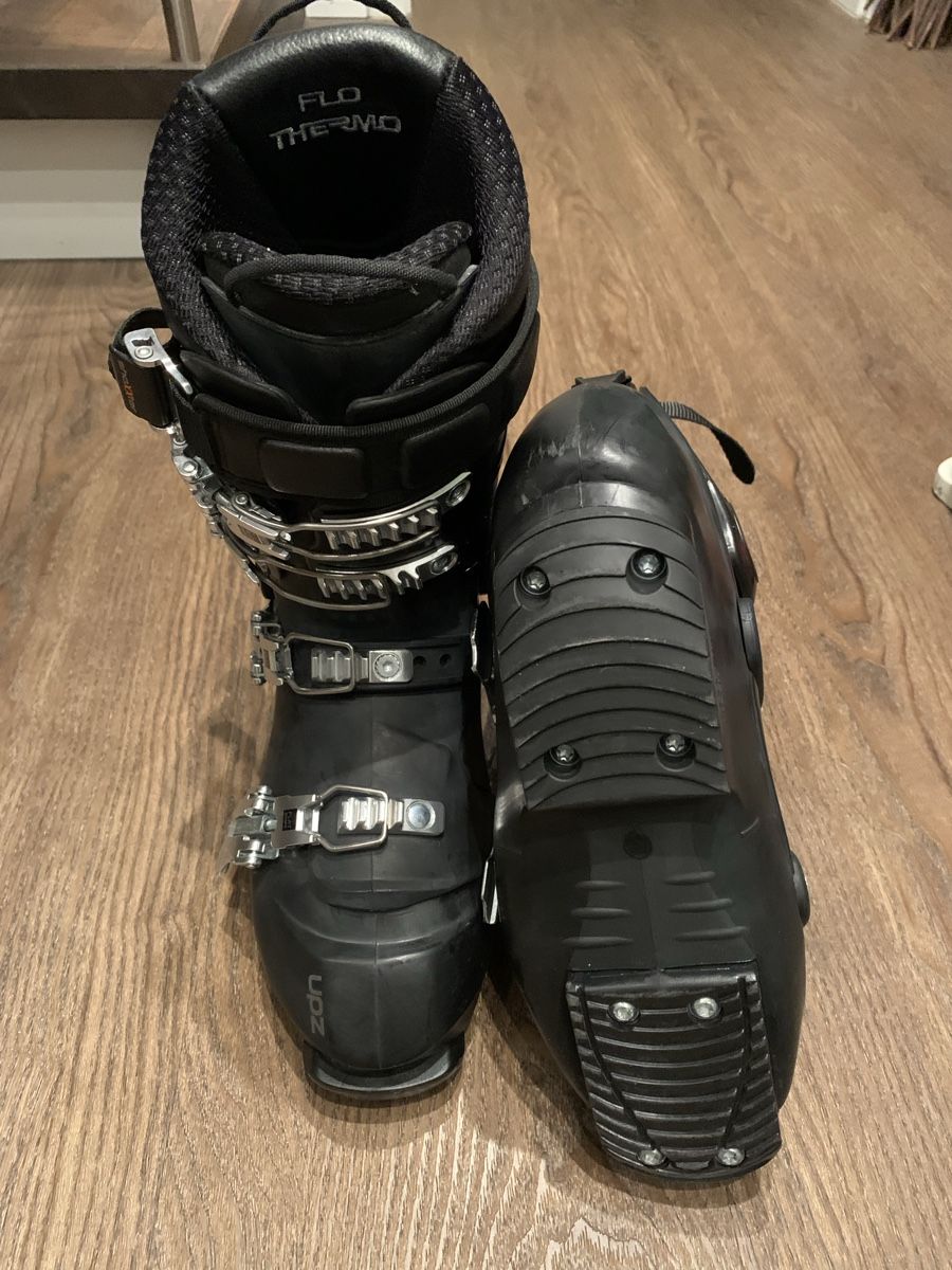 UPZ Hardboot Grösse 8, ca Gr.42 - Top Zustand (Gebraucht) in ...