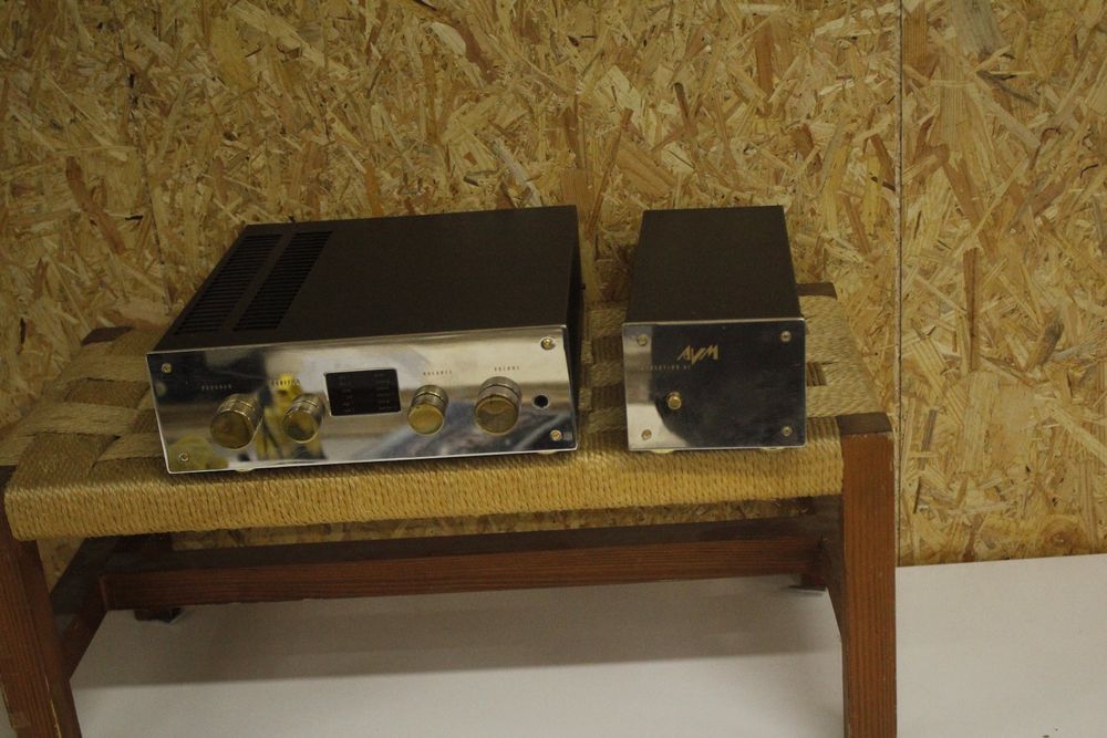 AVM Evolution A1 Vollverstärker Verstärker mit Netzteil (Gebraucht) in ...