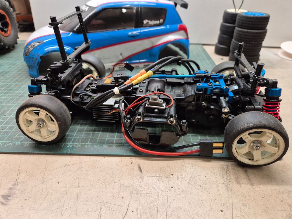 Tamiya M05 Cup-Chassis mit Tuning (Gebraucht) in Bremgarten AG für CHF ...