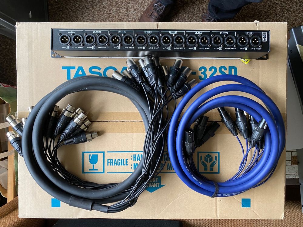 Digital Multitrack Recorder mit MIC-Splitter TASCAM DP-32SD | Kaufen ...