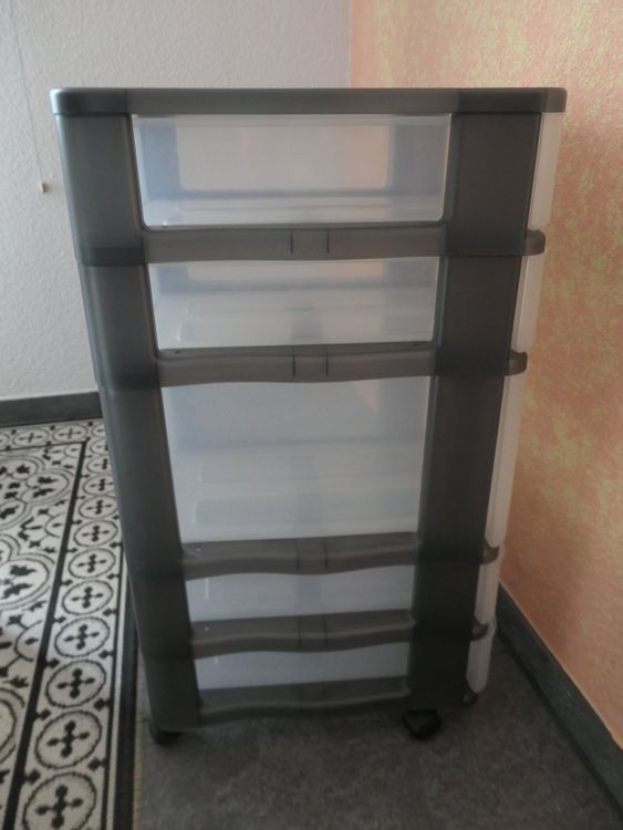 Box mit Schubladen auf Rollen! rotho Box (Gebraucht) in Emmenbrücke für ...