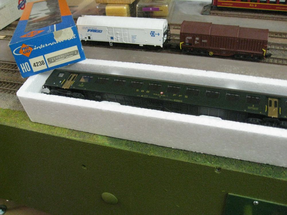 ROCO 4 SBB Einheitswagen II, A, B, D und Z (Gebraucht) in Romanshorn ...