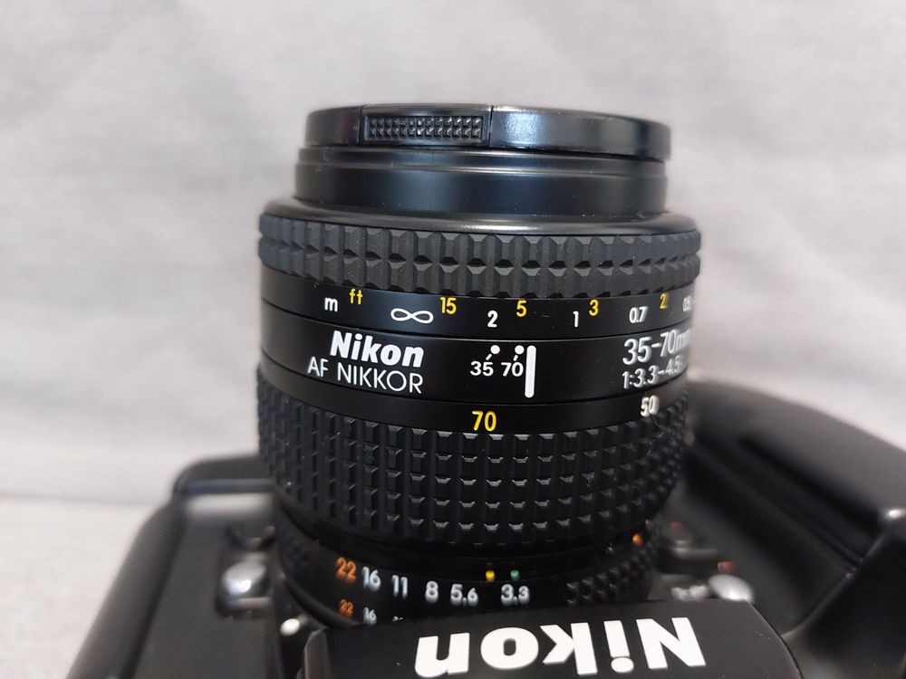 Nikon F4, MB-21, Nikkor 35-70, Sigma 70-210 | Kaufen auf Ricardo