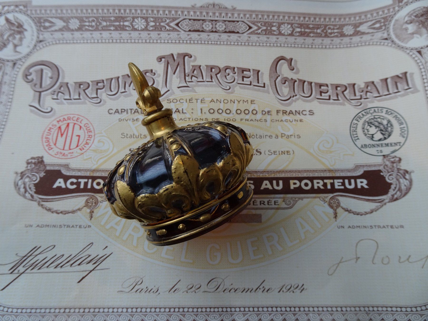 VINTAGE M. GUERLAIN PARFUM FLACON *LE ROI LE VEULT* DORE (Gebraucht) in ...